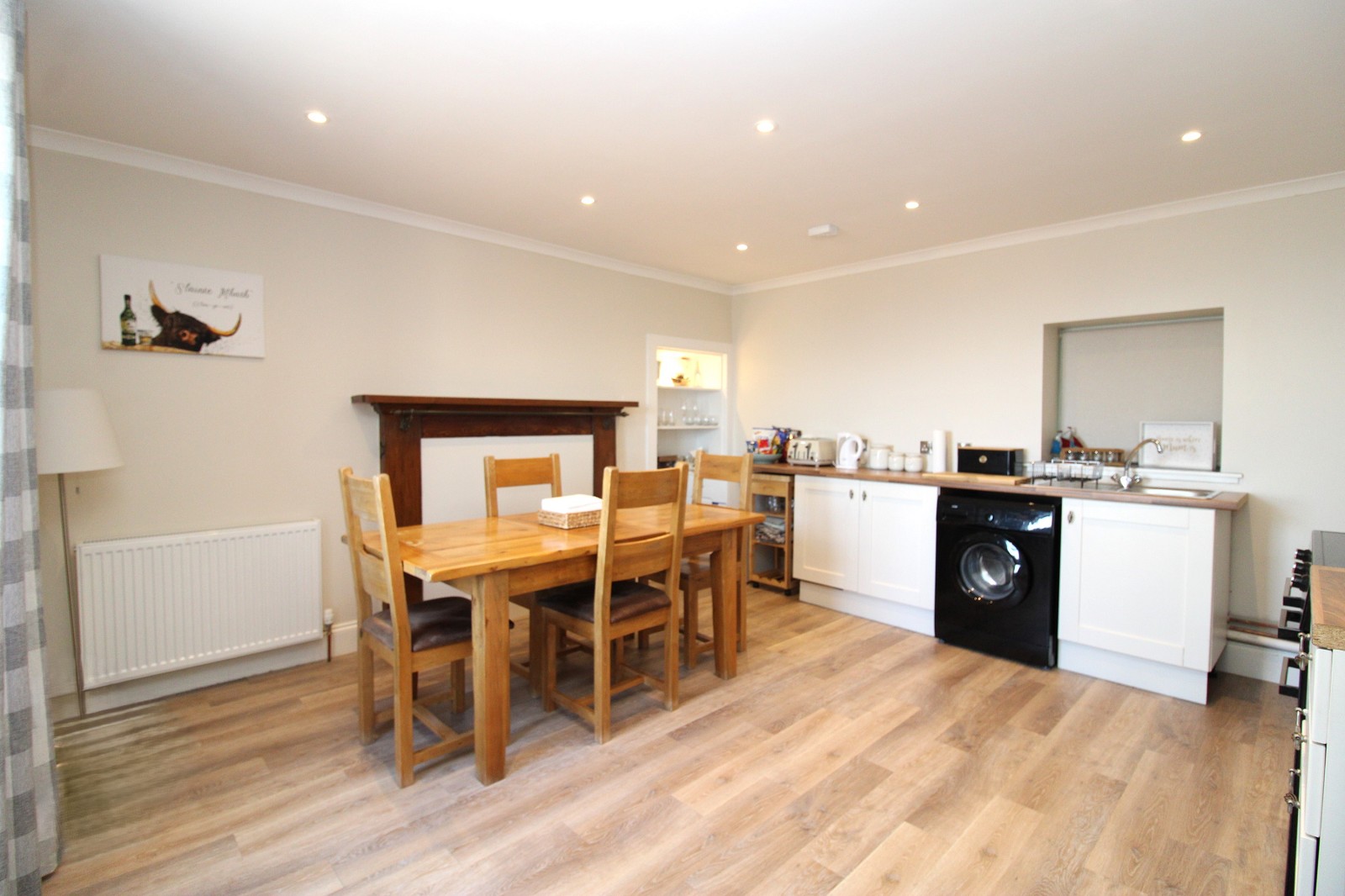 Creel Cottage, 31 High Street, Avoch. IV9 8PT