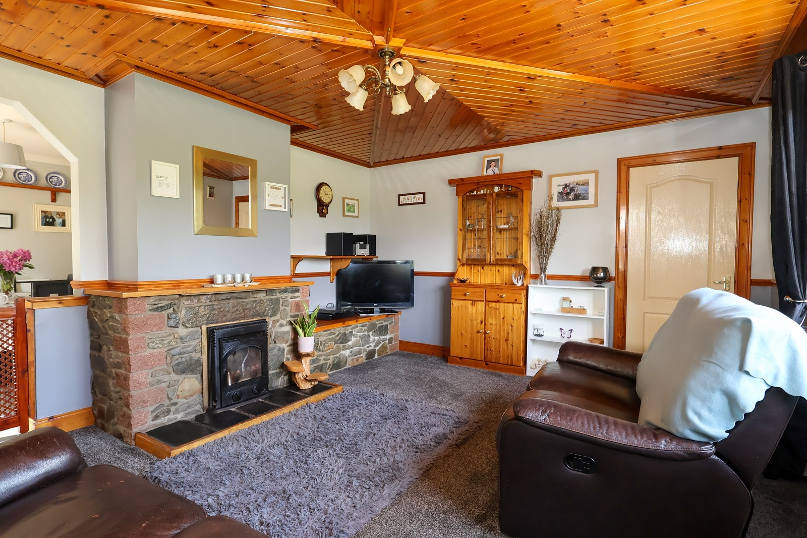 Glenlee, Aigas, Beauly, IV4 7AD