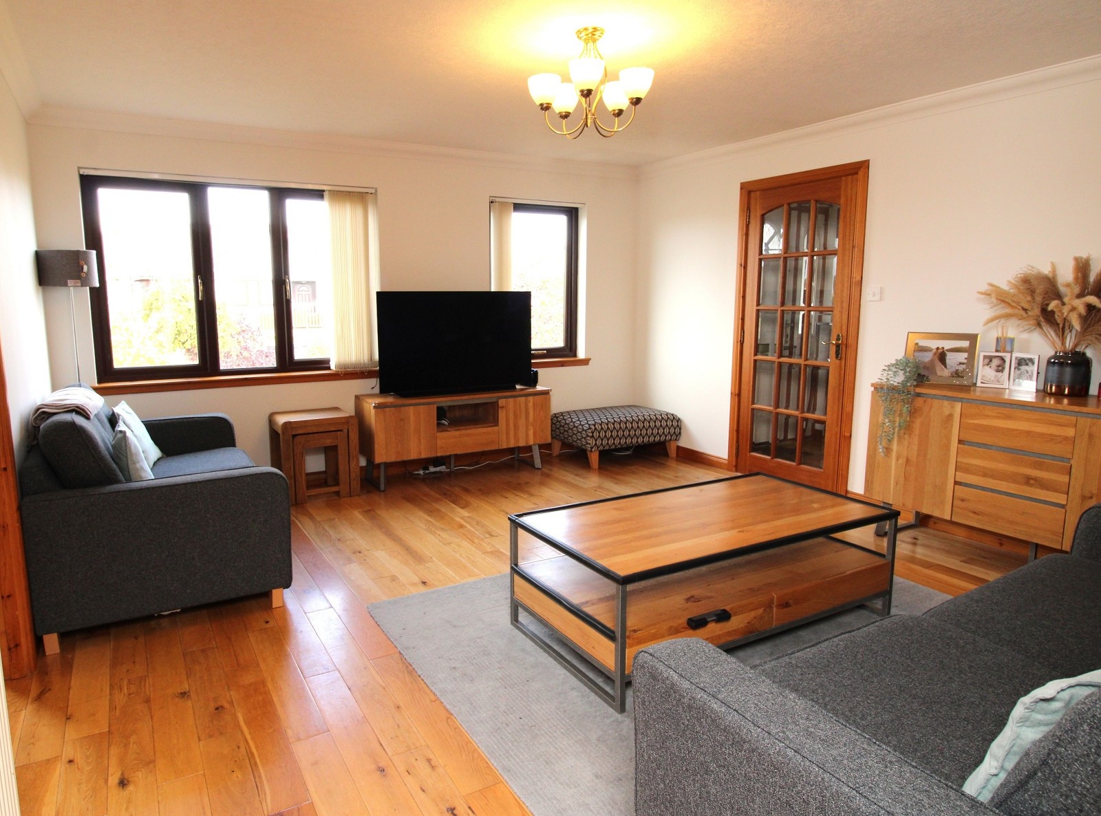 4 Holm Dell Avenue, Holm, Inverness. IV2 4GW